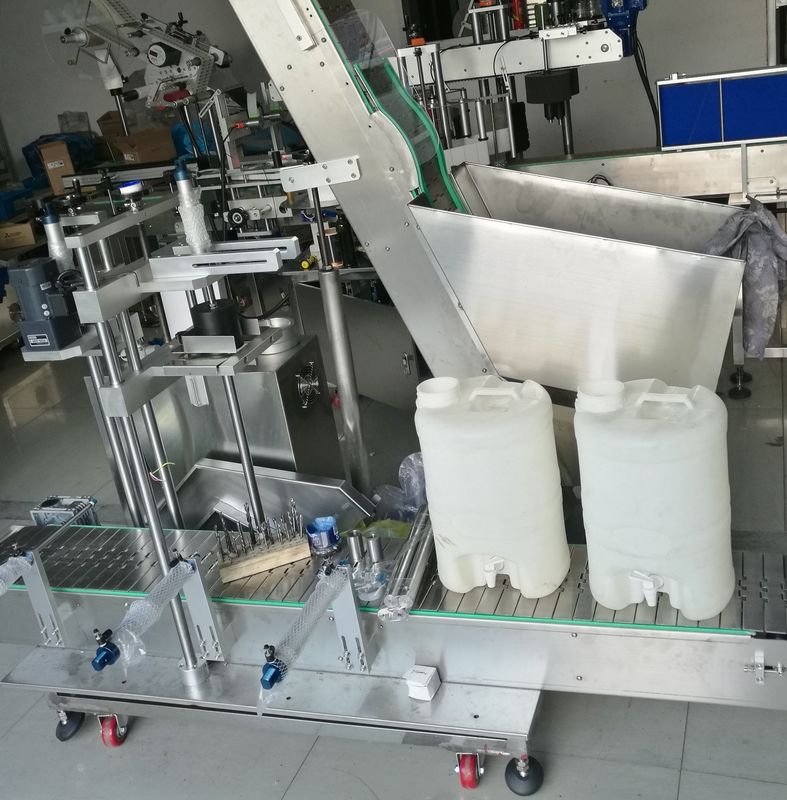 Soysauce Vinegar Barrel ROPP Semi Automatic Capping Machine 10L-30L