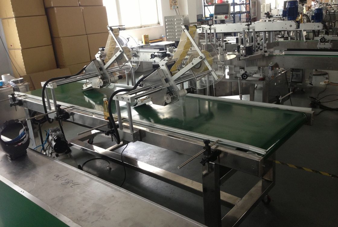 Automatic Food Can Label Applicator Labeling Machine For Biscuit Box 240V