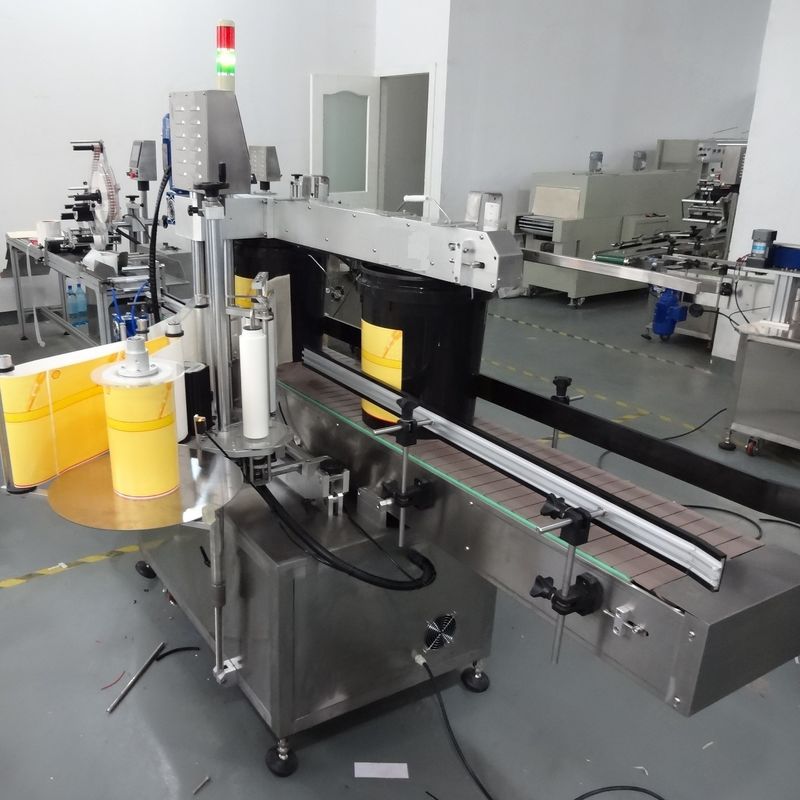 ODM Jerry Can Industrial Bottle Labeling Machine PET Round Bottle Label ...