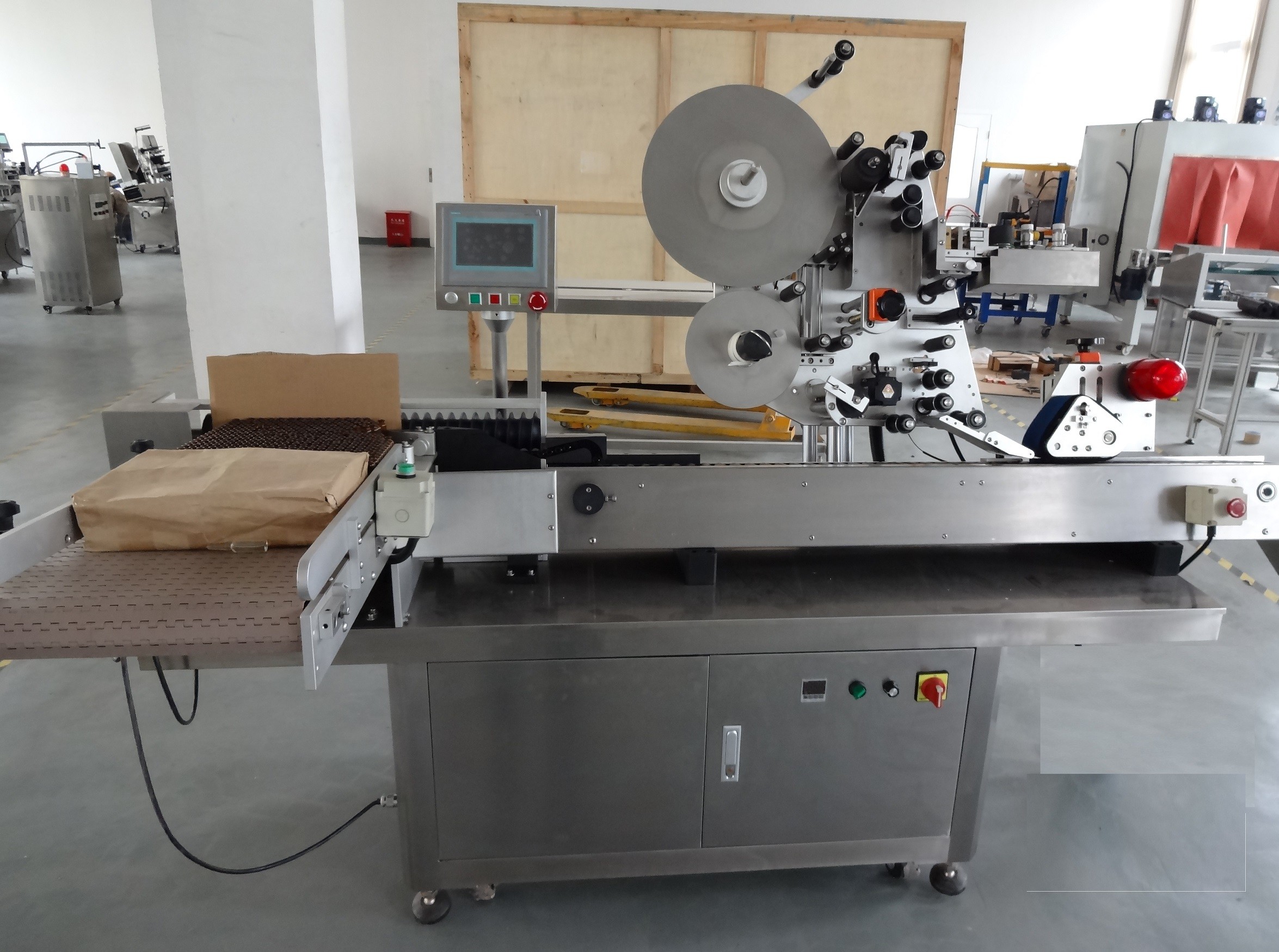 High Speed 10ml Vial Labeller Ampoule Labeling Machine