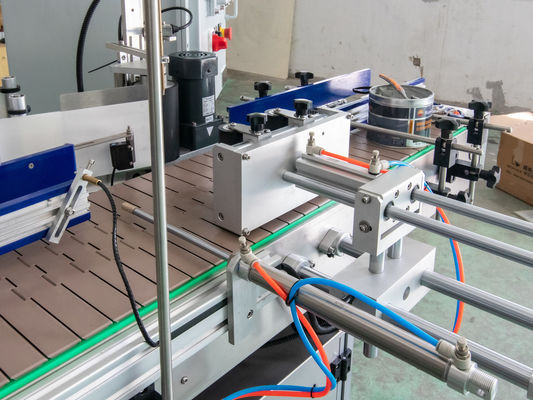 YIMU YM610 Automatic Big Round Container Label Applicator Bucket Labeling Machine